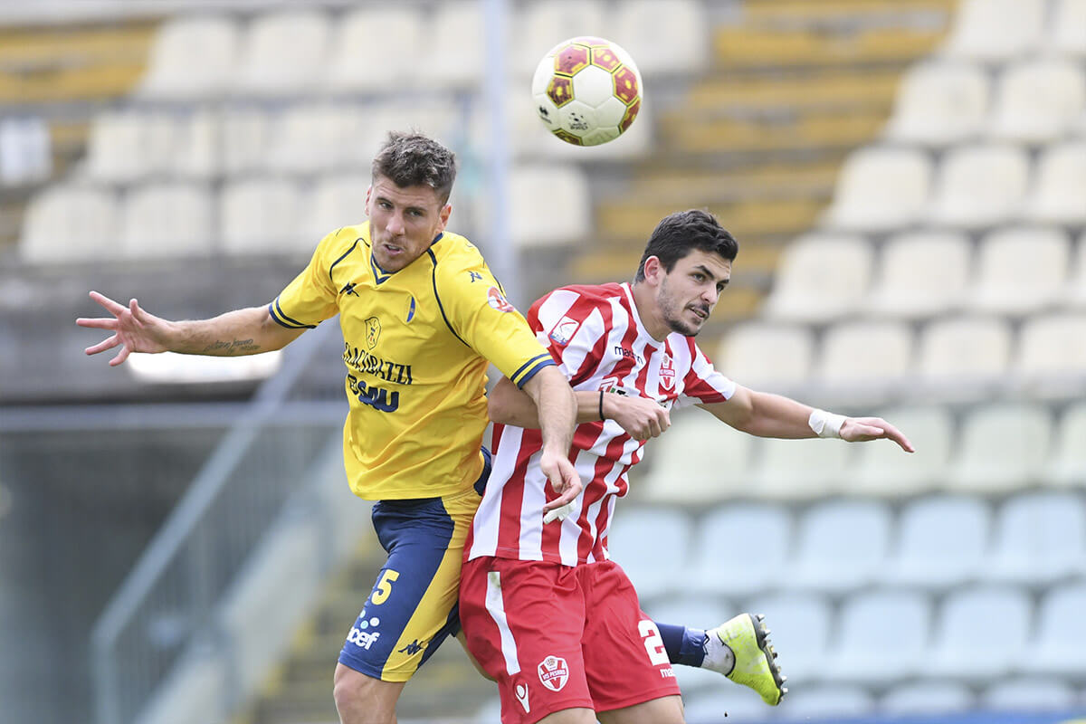 I gialli battono 3-1 la Vis Pesaro - Modena FC